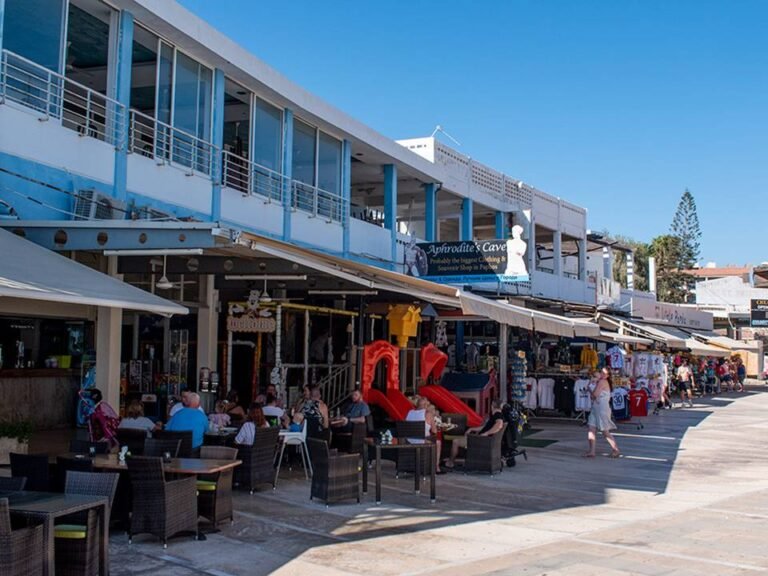 Kato Paphos Tourist Resort - Cyprus Tourist Guide